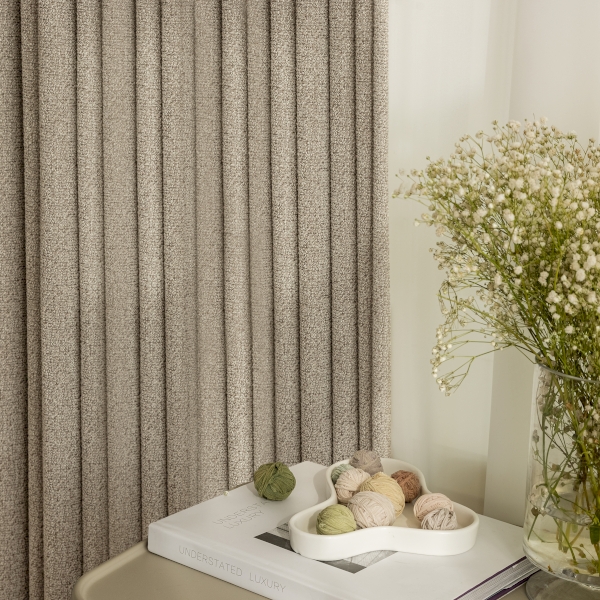 Rideaux sur mesure Montabella, tissu texturé et occultant